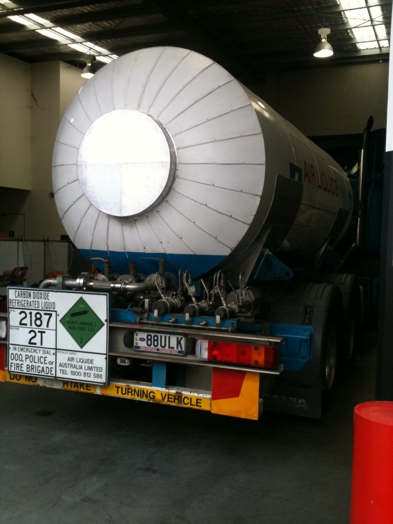 Road Tanker - Insulation and Cladding - Ezifab